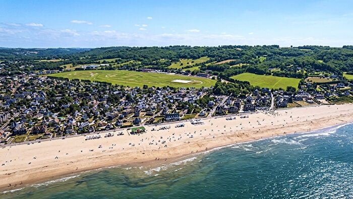 Appartement 4 pièces à vendre à Benerville-sur-Mer