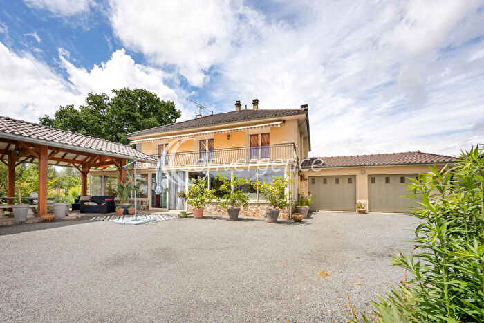 Saint-Cyr : Maison 5 pièces à vendre