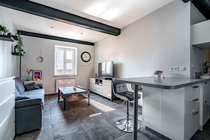 Appartement 2 pièces à Craponne, à vendre