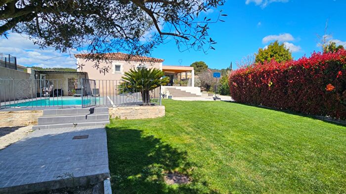 Maison à vendre - Sommières - 5 pièces - 4 chambres