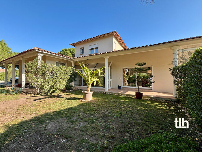 Maison à vendre - Agde, Le Grau dAgde - 8 pièces - 5 chambres