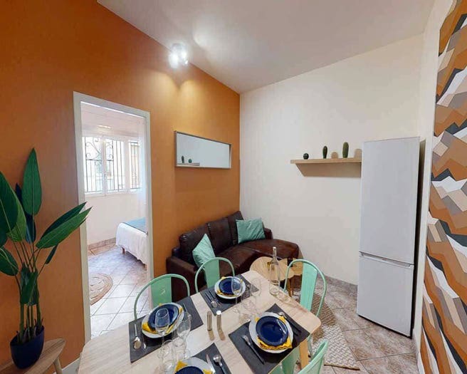 Nansouty, Saint Genès, Bordeaux : Appartement 1 pièce à louer
