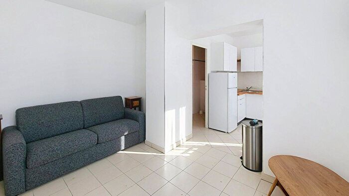 Appartement à louer - Le Plateau, Vitry-sur-Seine - 1 pièce