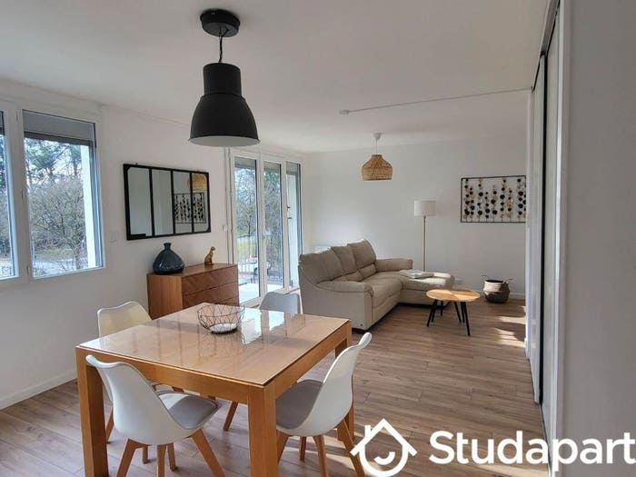 Appartement 1 pièce à louer - Les Eyquems, Mérignac