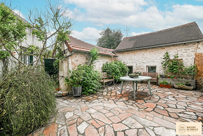 Maison à vendre - Noisy-le-Roi - 8 pièces - 4 chambres