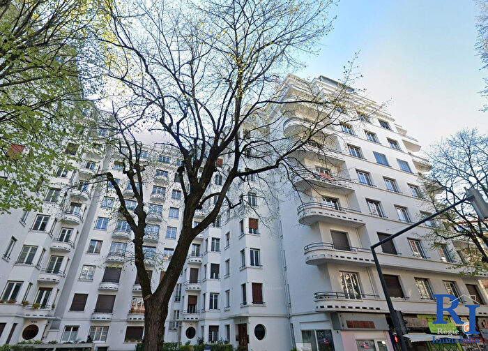 Appartement à vendre - Grenoble, Centre-ville - 2 pièces - 1 chambre