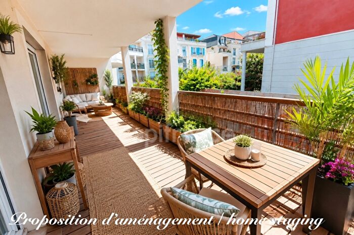 Appartement 4 pièces à Bondy, Les Mérisiers, à vendre