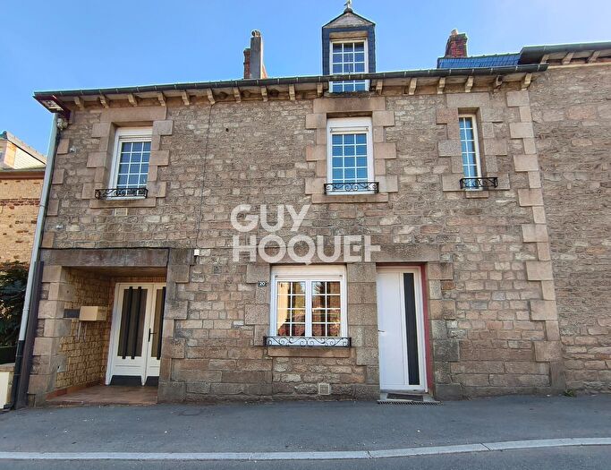 Maison 4 pièces à Saint-Jouan-de-l'Isle, à vendre