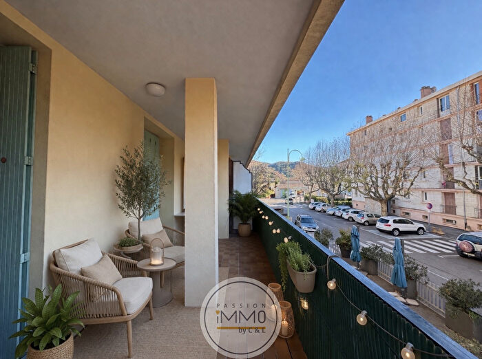 Appartement à vendre - Sisteron - 3 pièces - 2 chambres