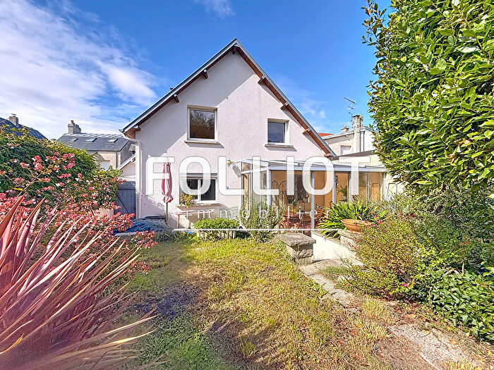 Maison à vendre - Donville-les-Bains - 4 pièces - 2 chambres