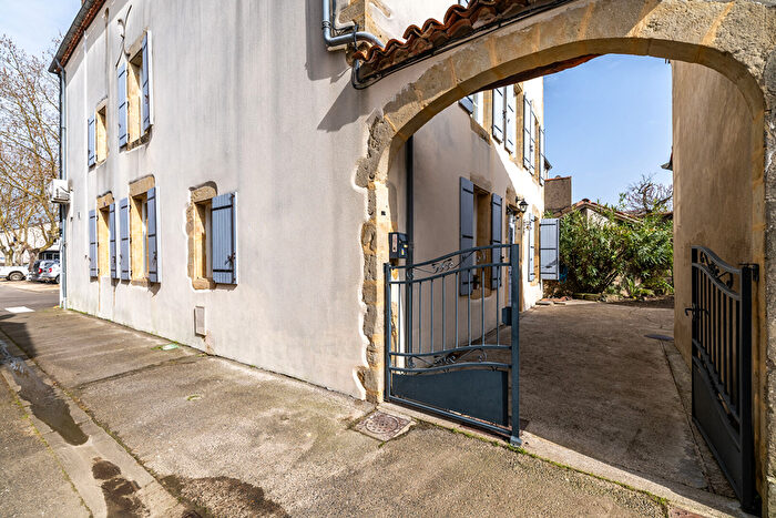 Maison à vendre - Barcelonne-du-Gers - 6 pièces - 4 chambres