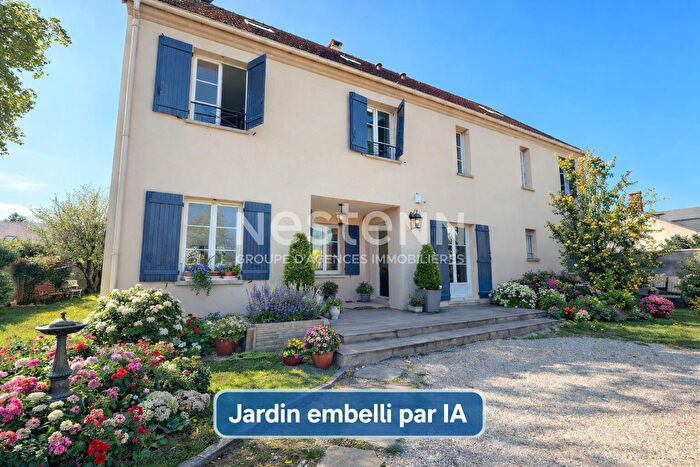 Maison à vendre - Chaumont-en-Vexin - 9 pièces - 6 chambres