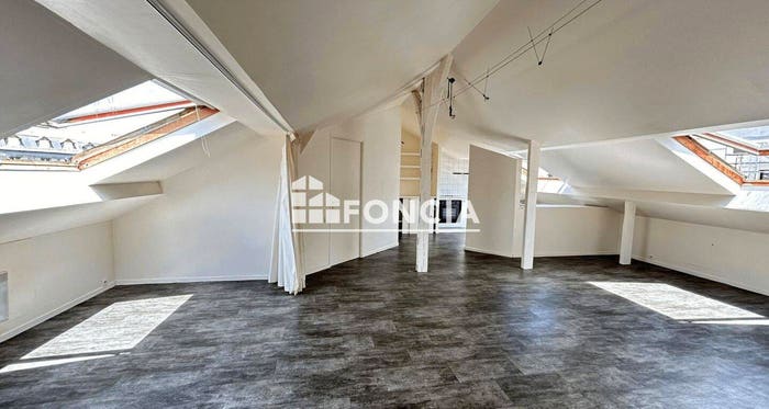 Centre-Hôtel de Ville, Limoges - Appartement 2 pièces à louer