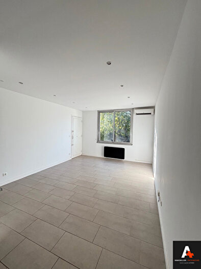 Maison 3 pièces à louer à Marseille 9ème, Mazargues