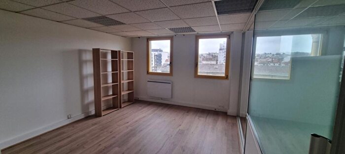 Appartement à vendre - Juvisy-sur-Orge, Centre-ville, Entrevoies, Seine - 3 pièces - 1 chambre