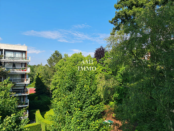 Appartement à louer - Jouy-en-Josas - 3 pièces - 2 chambres