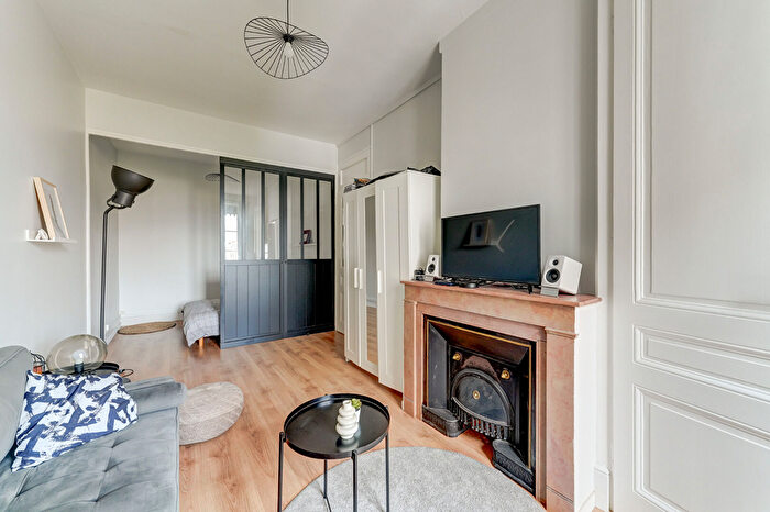 Villeurbanne, Charmettes - Appartement 2 pièces à vendre