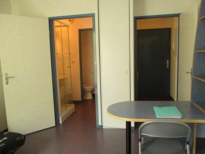 Saint Maurice, Amiens : Appartement 1 pièce à louer