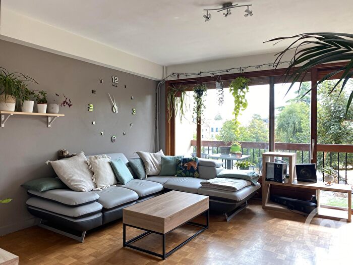 Appartement à louer - Fontainebleau, Provenceaux, Carmel - 3 pièces - 2 chambres