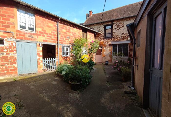 Maison à vendre - Vailly-sur-Sauldre - 6 pièces - 3 chambres