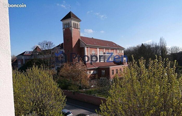 Appartement à louer - Mont a Camp-Marais, Lille - 3 pièces - 2 chambres