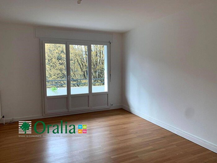 Appartement à louer - Allies-Clos dOr, Grenoble - 2 pièces - 1 chambre