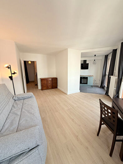 Appartement 1 pièce à louer à Paris 18ème, Porte de Clignancourt, Porte Montmartre, Moskowa