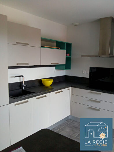 Appartement 3 pièces à Les Abrets, à louer