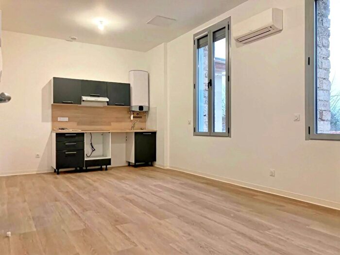 Appartement à louer - Sorèze - 2 pièces - 1 chambre