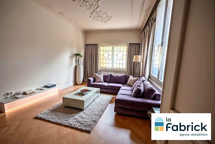 Appartement à vendre - Strasbourg - 4 pièces - 2 chambres