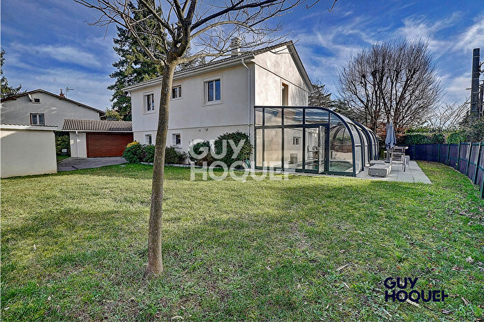 Maison à vendre - Cailloux-sur-Fontaines - 5 pièces - 4 chambres