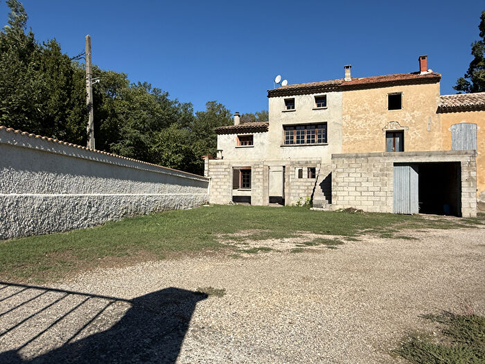 Mondragon - Maison 8 pièces à vendre