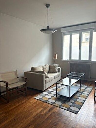 Appartement à louer - Quartiers Sud-Ouest, Sacrés Coeurs - 2 pièces - 1 chambre