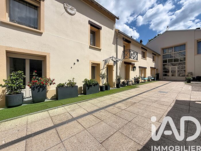 Maison 12 pièces à Frépillon, à vendre