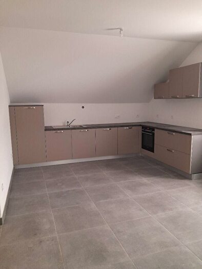 La Cluse-et-Mijoux : Appartement 3 pièces à louer