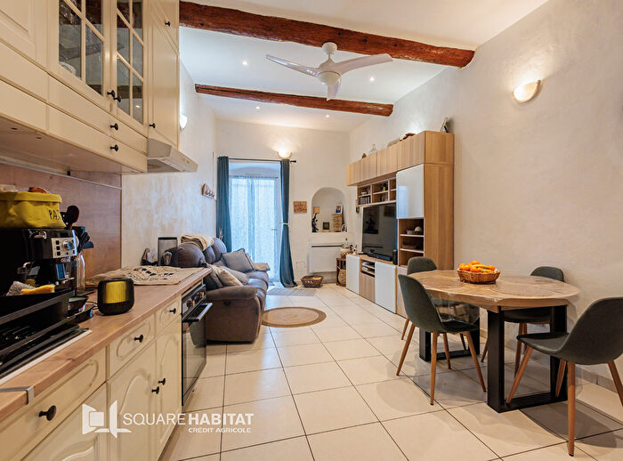 Maison à vendre - Sénas - 4 pièces - 2 chambres