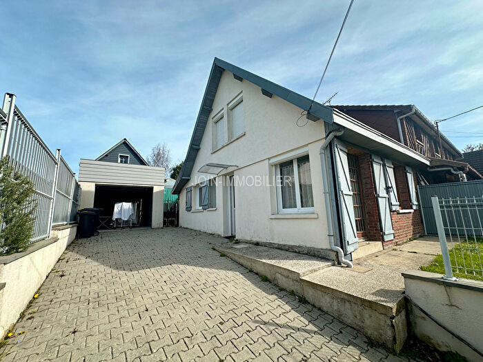 Maison à vendre - Saint-Nicolas-dAliermont - 4 pièces - 3 chambres