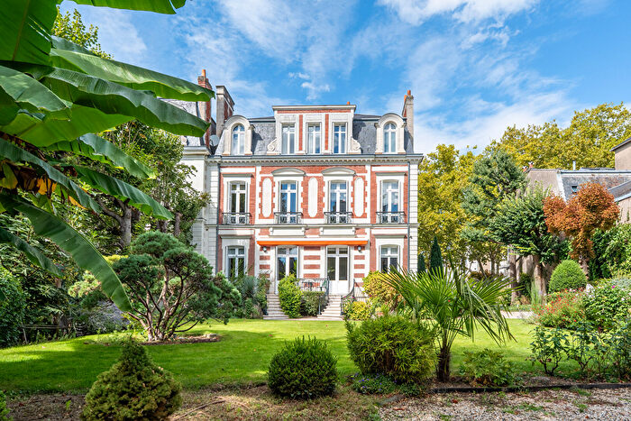 Maison à vendre - Tours, Grammont - 17 pièces - 6 chambres