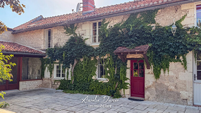 Theneuil : Maison 7 pièces à vendre