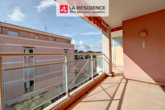 Appartement à vendre - Saint-Raphaël - 4 pièces - 3 chambres