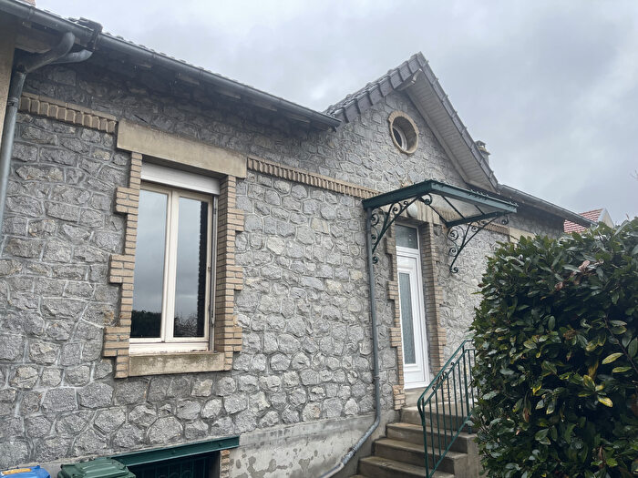 Maison à louer - Limoges, Louyat - 2 pièces - 1 chambre