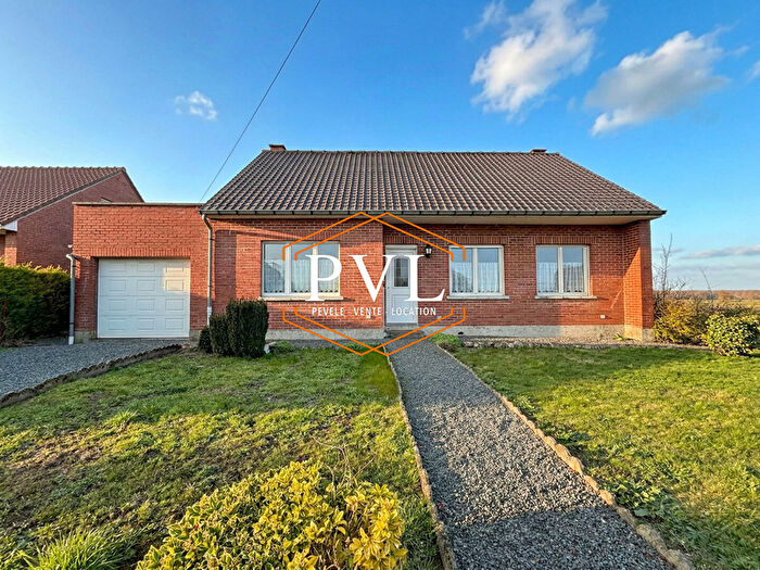 Maison à vendre - Mouchin - 6 pièces - 3 chambres