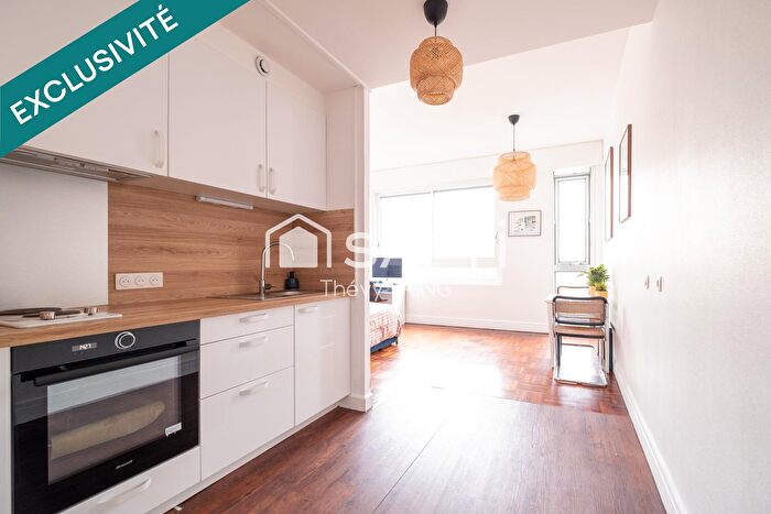 Appartement à vendre - Paris e , Porte Saint-Martin, Paradis - 1 pièce - 1 chambre