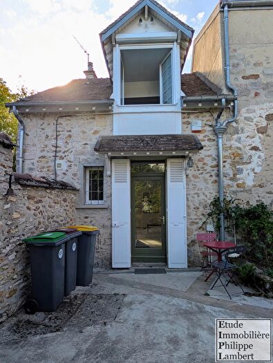 Maison 2 pièces à Bois-le-Roi, à louer