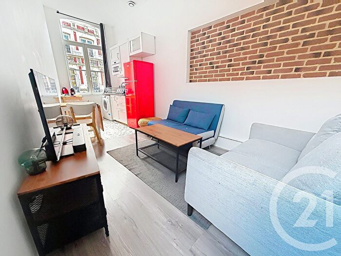 Appartement à louer - Lille, Centre-ville, Euralille - 1 pièce - 1 chambre