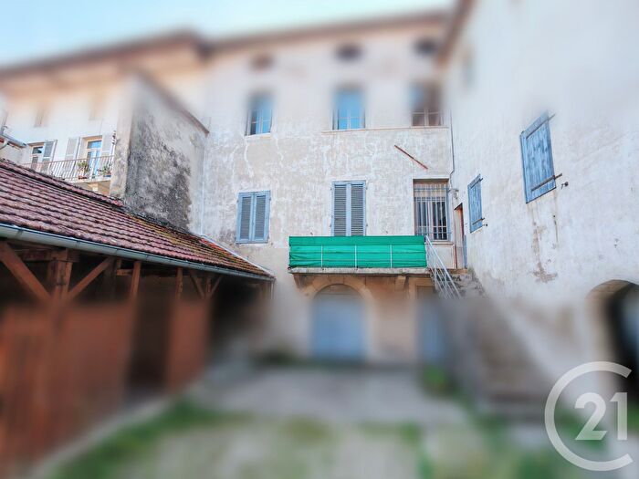 Appartement à vendre - Belley - 5 pièces - 4 chambres