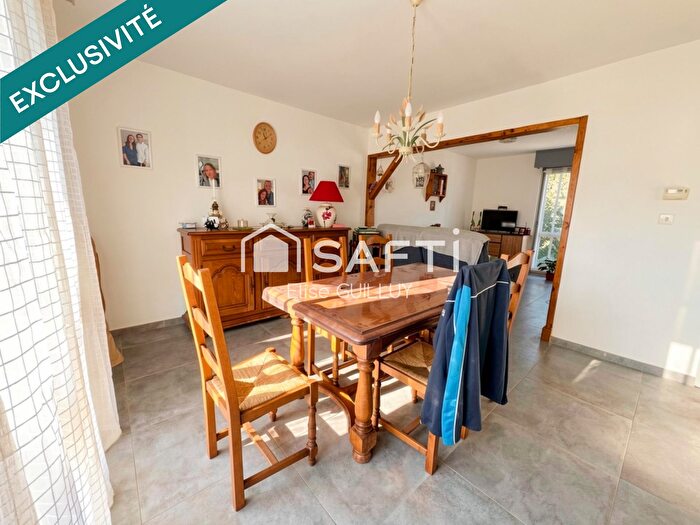 Maison 6 pièces à vendre à Blendecques