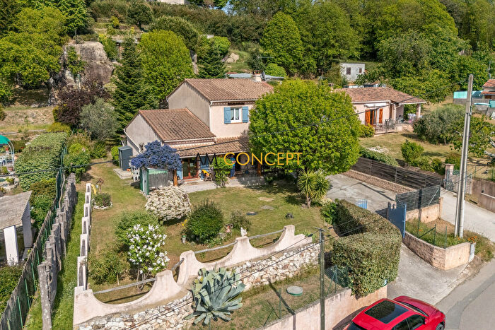 Berre-les-Alpes - Maison 5 pièces à vendre