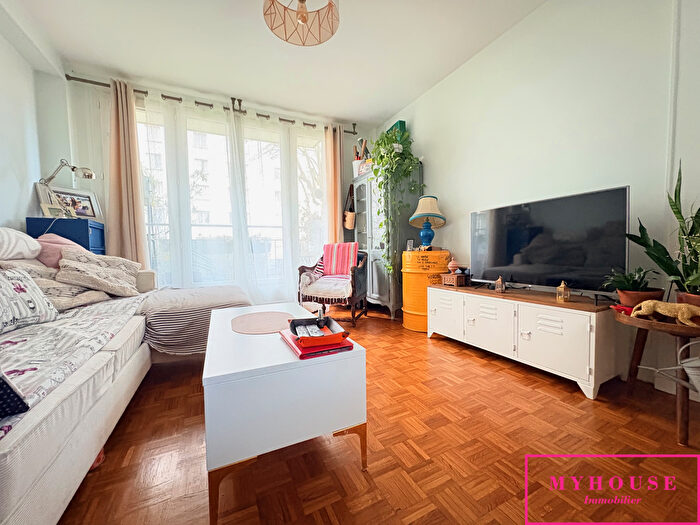 Appartement à vendre - Bagneux, Champ des Oiseaux - 4 pièces - 3 chambres