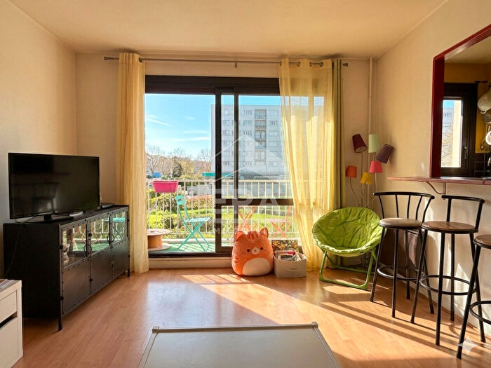 Appartement à vendre - Saint-Denis, Delaunay, Belleville - 3 pièces - 2 chambres